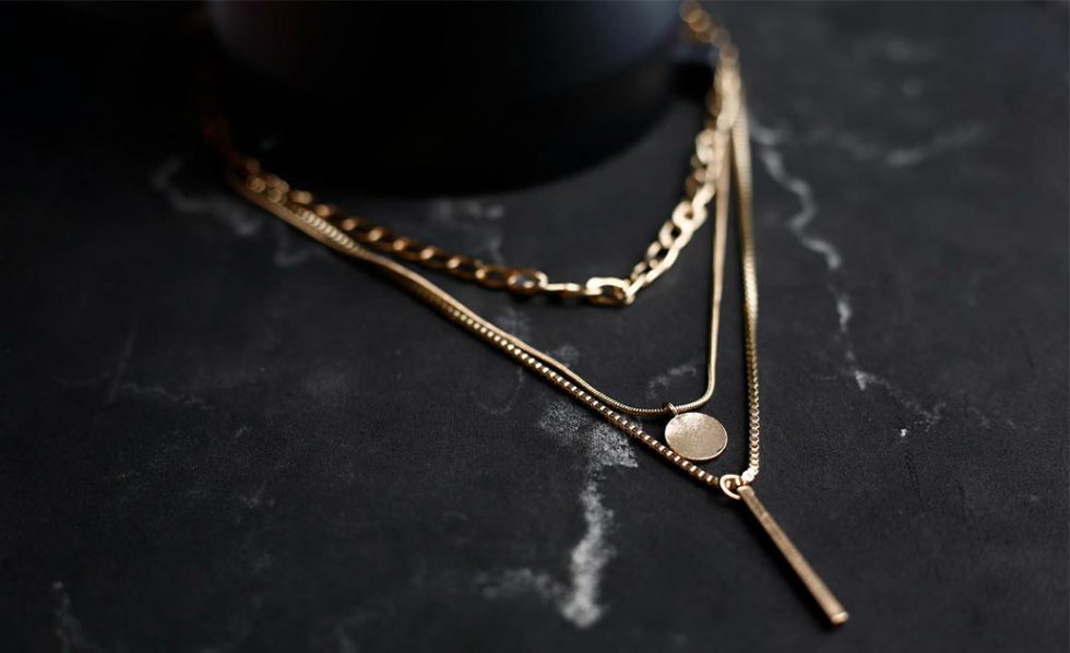 How to Photograph Necklaces - A Complete Guide