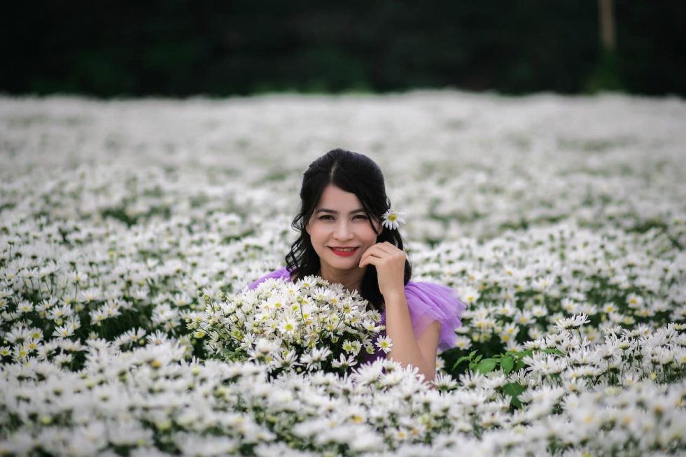 17 Portrait Background Ideas to Elevate Your Shots